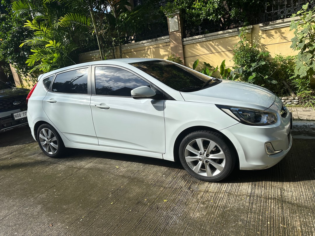 Honda Accent Hatchback Auto on Carousell