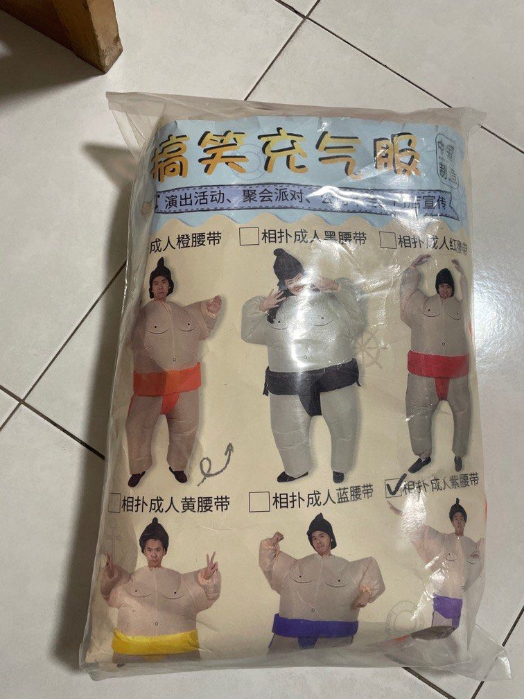 Inflatable sumo suit, Hobbies & Toys, Stationery & Craft, Occasions ...