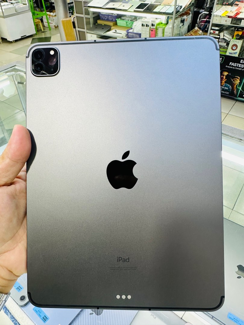 iPad Pro M1 11inch 256gb wifi+cellular on Carousell