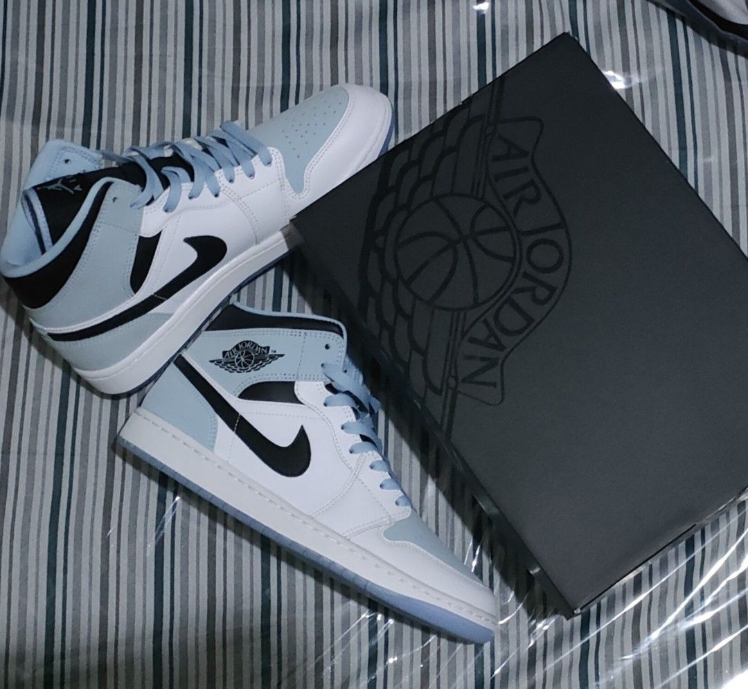 Jordan 1 Mid SE Icy Blue on Carousell
