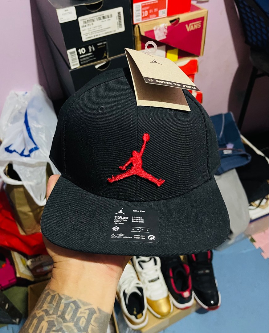 Jordan Cap, Men's Fashion, Activewear on Carousell