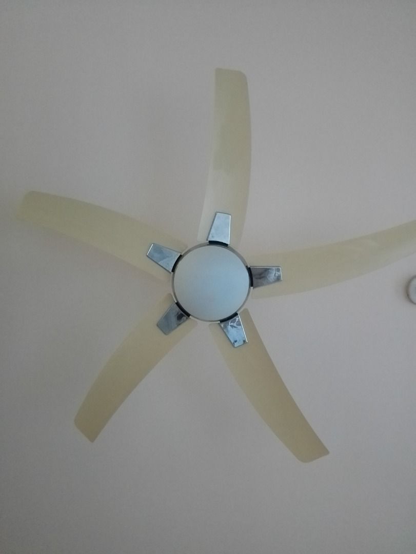 Kipas siling/ceiling fan, Furniture & Home Living, Lighting & Fans ...