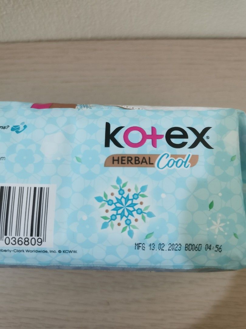 Kotex herbal cool regular/liners bundle, Beauty & Personal Care ...