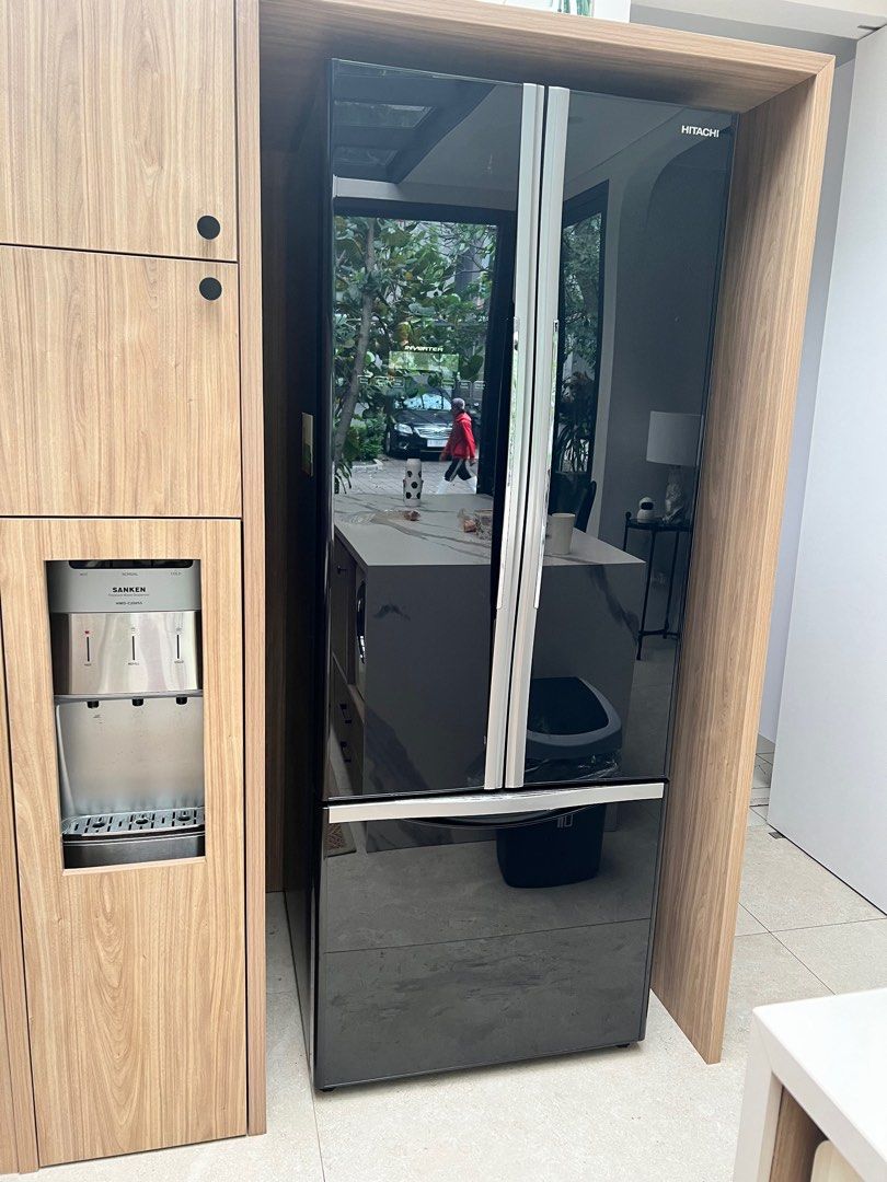 Kulkas Hitachi 3 pintu Inverter, Kitchen & Appliances di Carousell