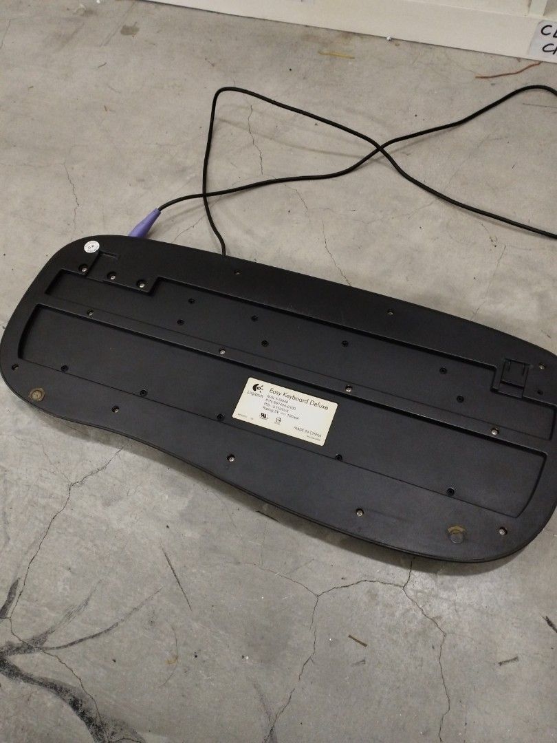 Logitech Easy Keyboard Deluxe Ps 2 Computers And Tech Parts And Accessories Computer Keyboard