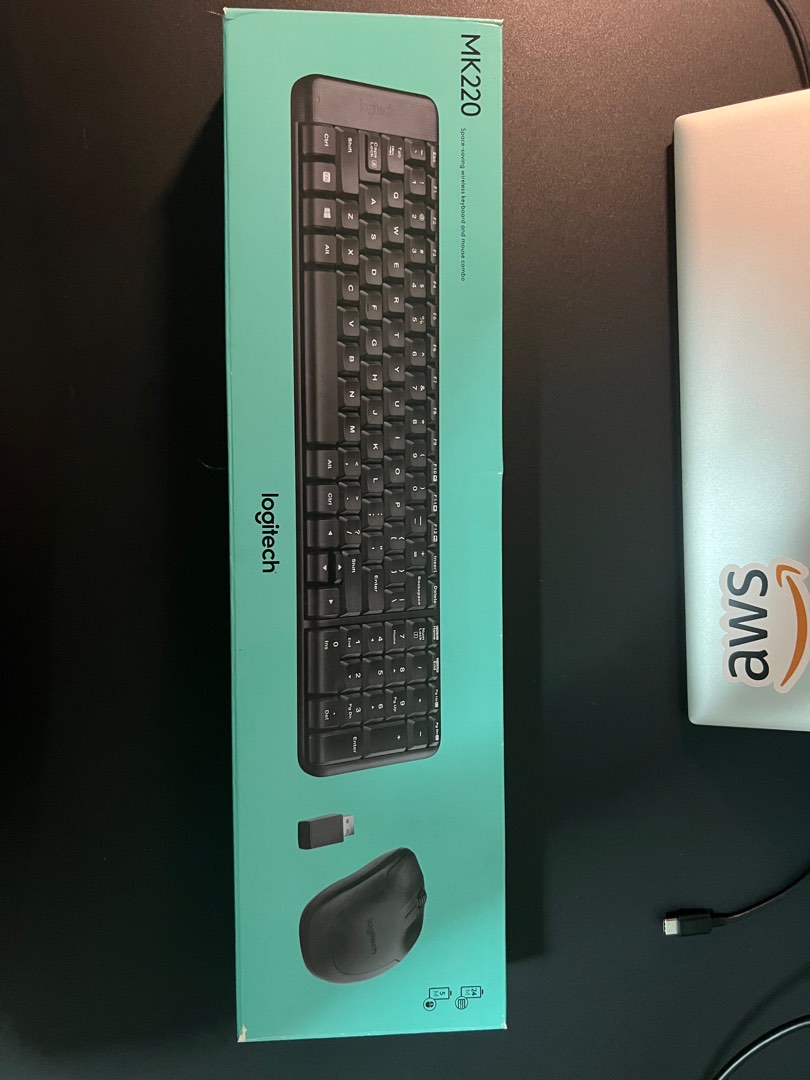 Logitech MK220 Wireless Keyboard and Mouse Set, Computers & Tech, Parts ...