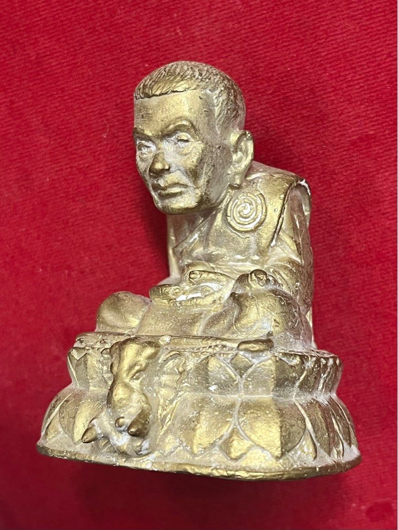 Lp Thuad Mini Bucha, Hobbies & Toys, Memorabilia & Collectibles ...