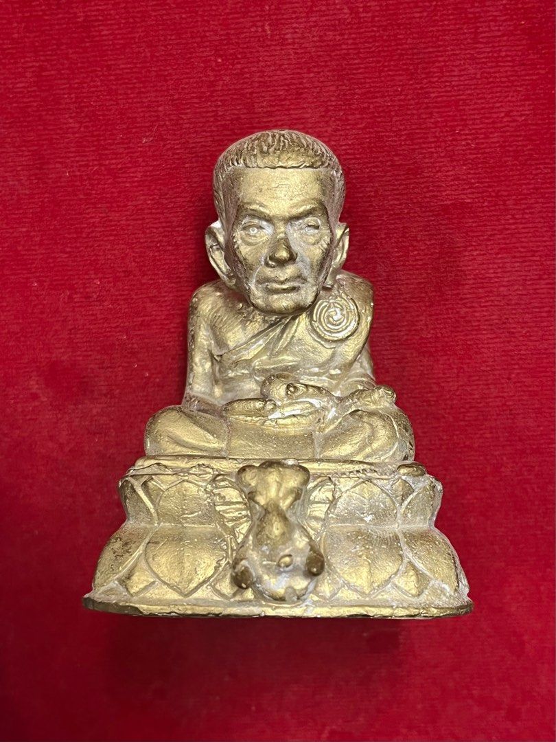 Lp Thuad Mini Bucha, Hobbies & Toys, Memorabilia & Collectibles ...