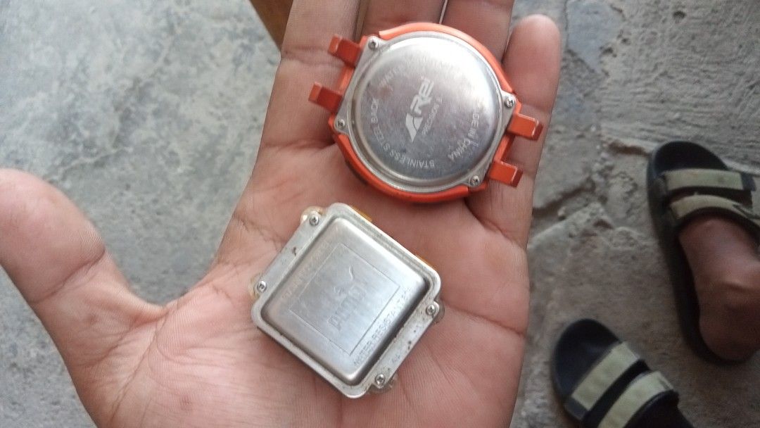 Modul jam puma dan rei, Fesyen Pria, Jam Tangan di Carousell