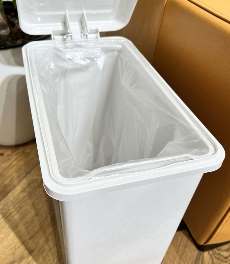 MUJI Resin Dust Bin, Furniture & Home Living, Cleaning & Homecare ...
