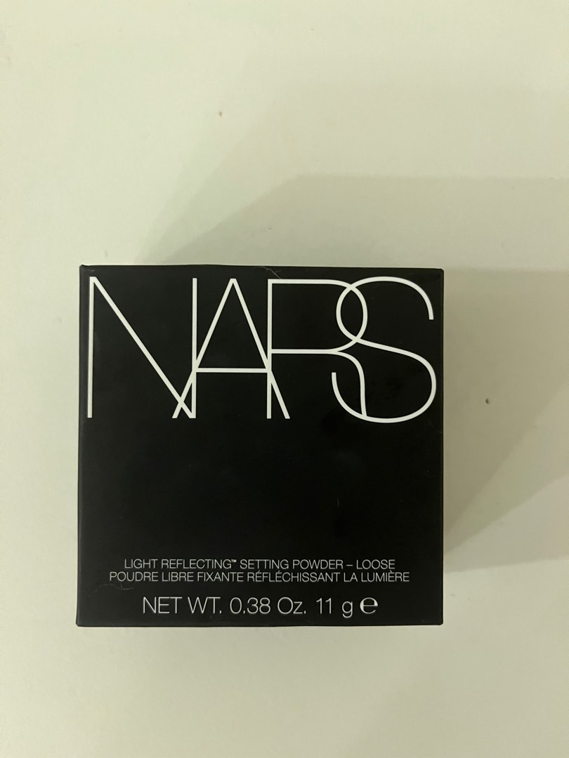 nars light reflecting powder, Beauty & Personal Care, Face, Makeup on Carousell