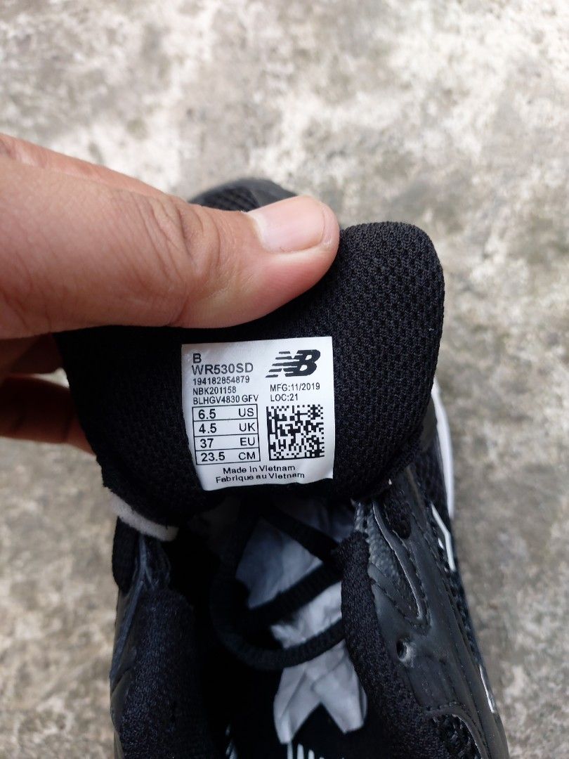 NB 530 RETRO BLACK AND WHITE on Carousell