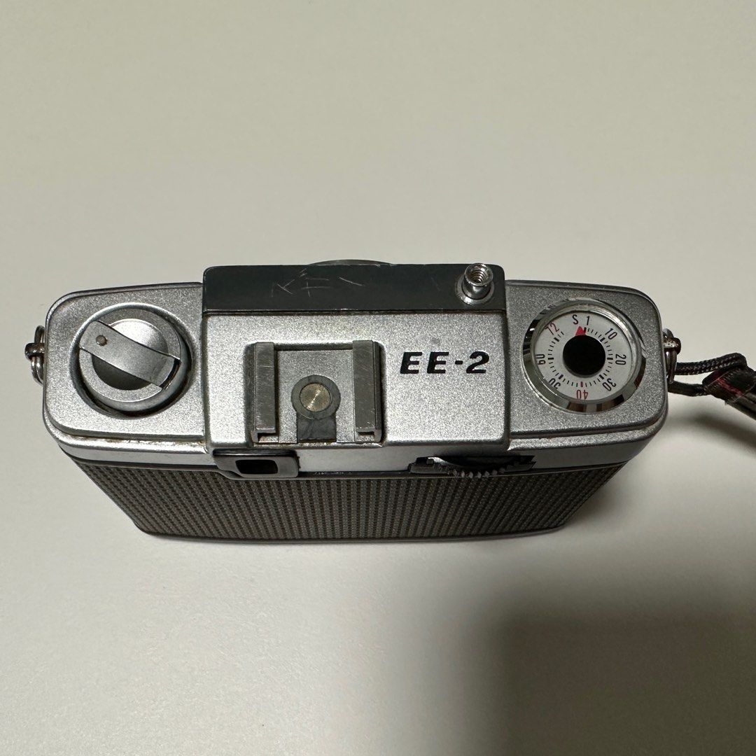 Olympus Pen Half Frame (EE2), Photography, Cameras on Carousell