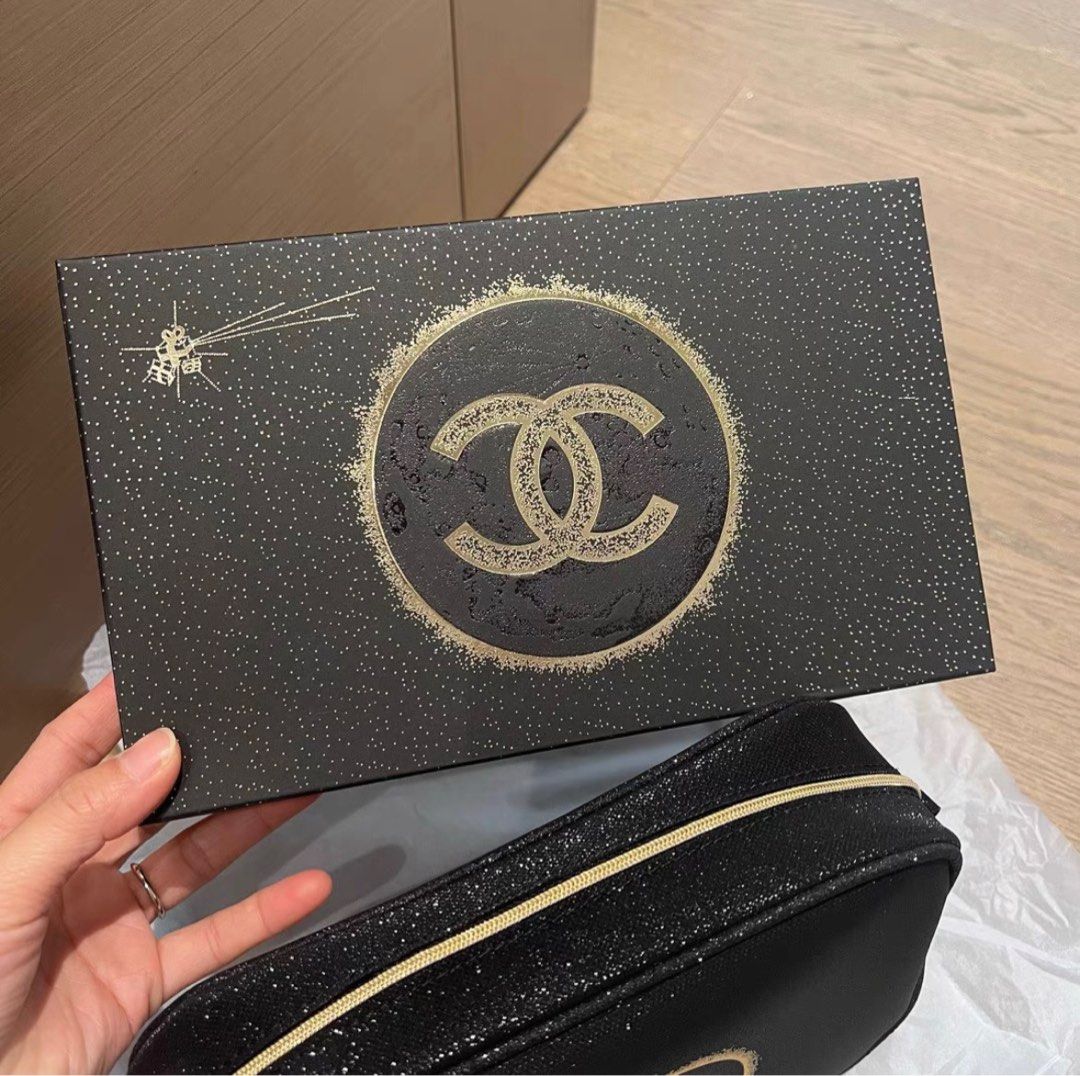 Original Chanel Sparkling Gold Star Cosmetic Makeup Toiletry Pouch Bago ...