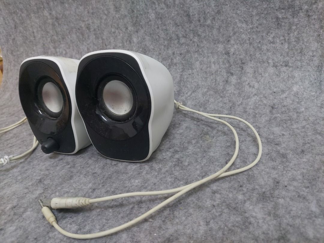 PC desktop Speker, Audio, Soundbars, Speakers & Amplifiers on Carousell