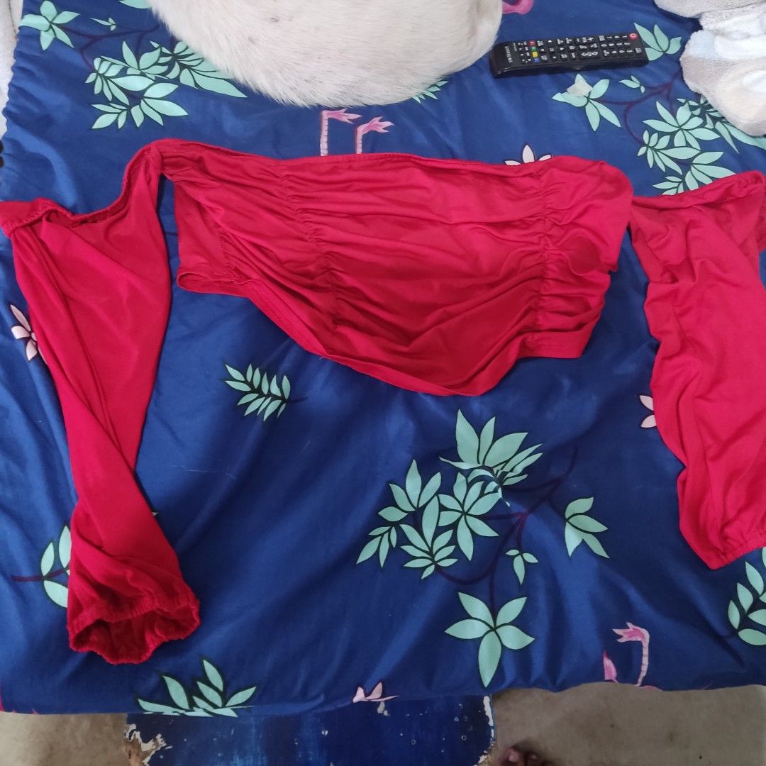 PLUS SIZE SHEIN CURVE RED OFF SHOULDER TOP 1-2XL on Carousell