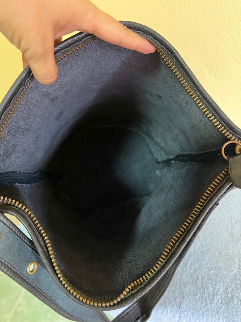 Pre-Creed Vintage Coach Duffle Bag on Carousell