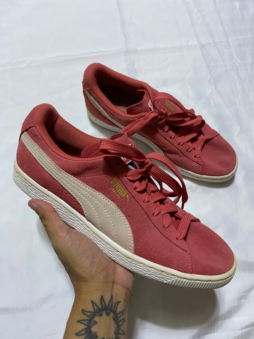 Puma suede, Men's Fashion, Footwear, Sneakers on Carousell