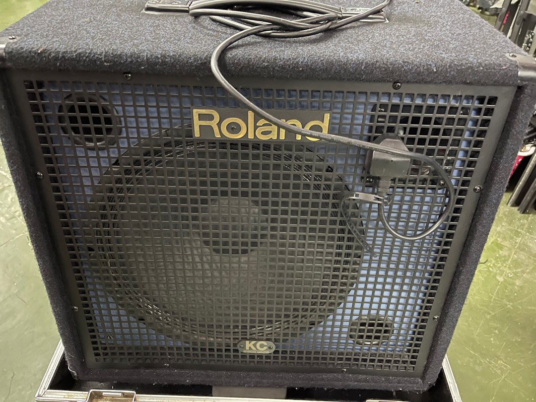 Roland Kc550 Amp, 音響器材, Soundbar、揚聲器、藍牙喇叭、耳擴 - Carousell