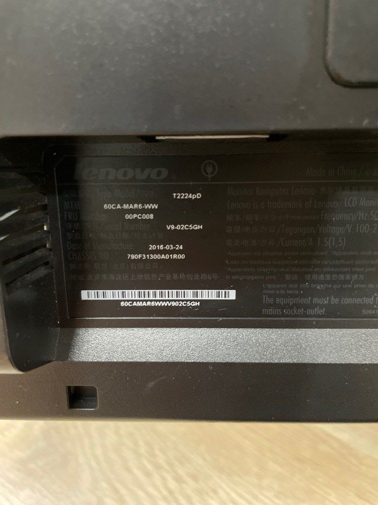 Rotatable Lenovo monitor, Computers & Tech, Parts & Accessories ...