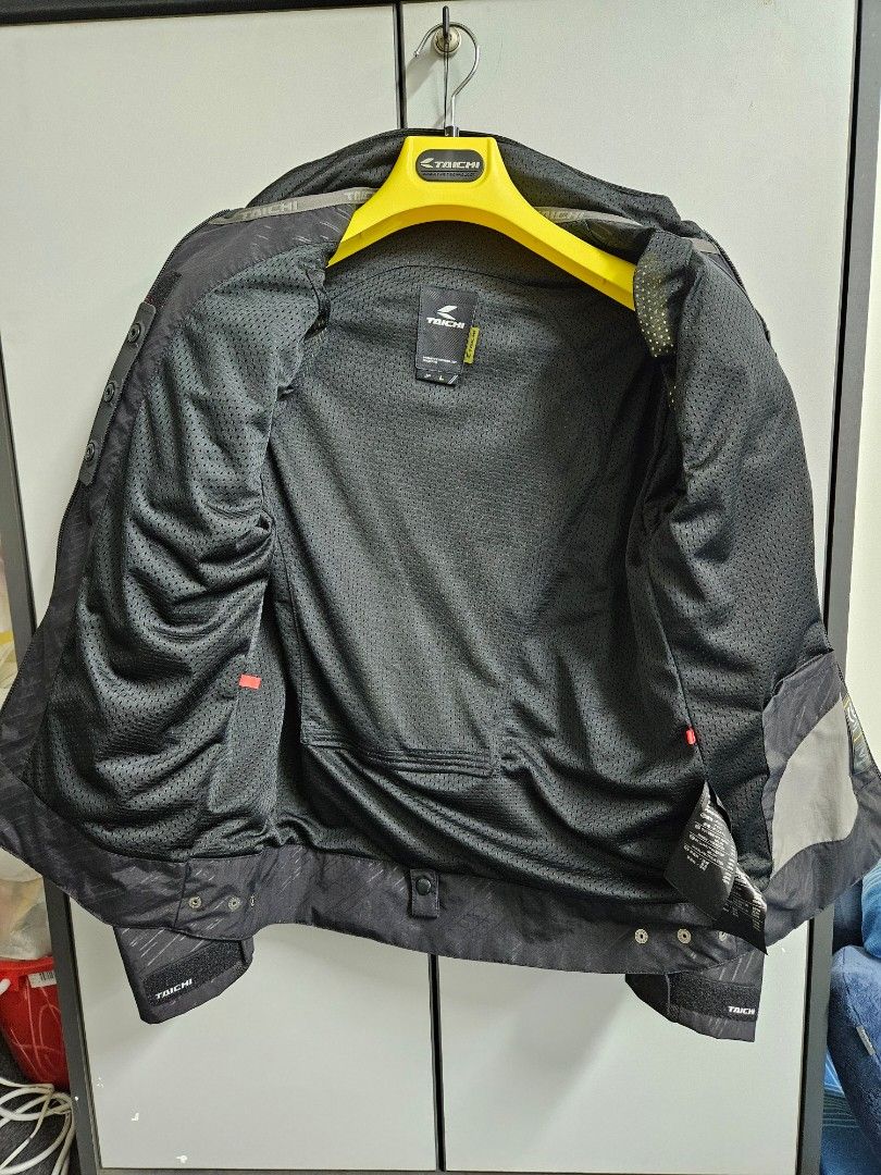 RS Taichi Racer Mesh Jacket RSJ325, Motorcycles, Motorcycle Accessories on Carousell