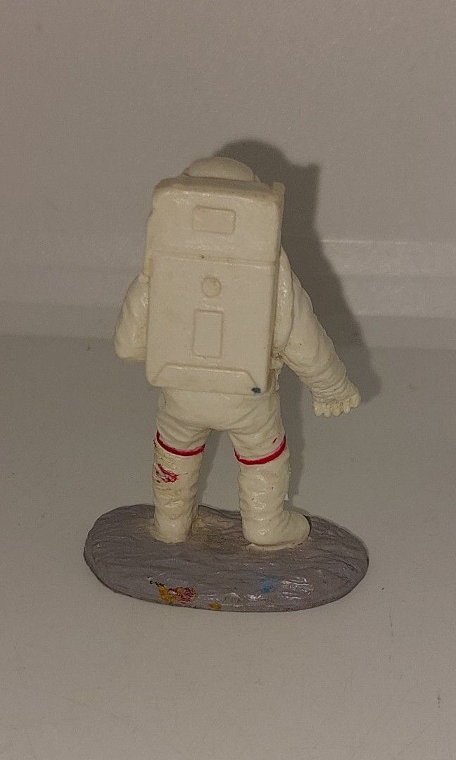 Safari Ltd Astronaut Jet Pack Collectible Plastic Toy Figure Collection ...