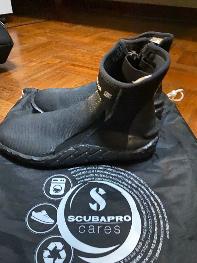 Scubapro Delta 5 High Cut Boots, Sports Equipment, Other Sports ...