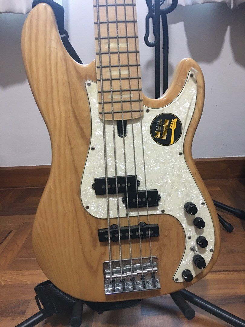 Sire Marcus Miller P7 5 String Bass, Hobbies & Toys, Music & Media ...