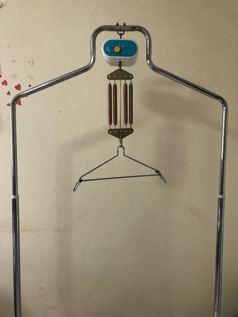 Spring Cradle / Cot, Babies & Kids, Baby Monitors on Carousell