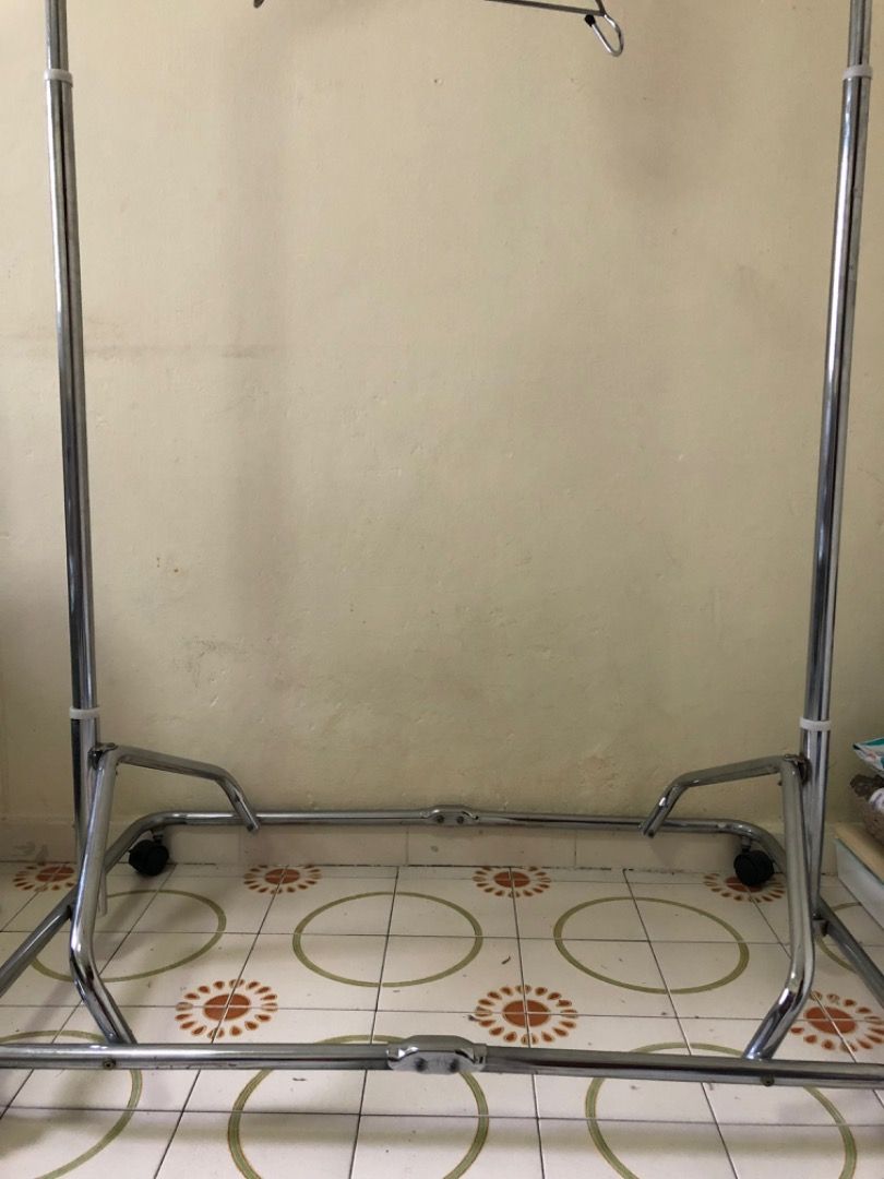 Spring Cradle / Cot, Babies & Kids, Baby Monitors on Carousell