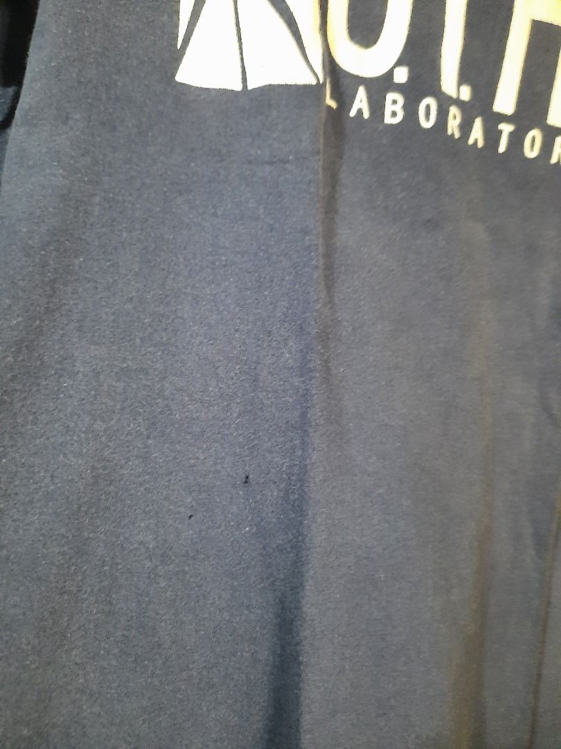 STAR Labs (The Flash) Navy Blue graphic tee, Men's Fashion, Tops & Sets ...