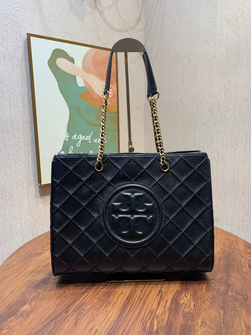 Tory Burch Fleming Soft Chain tote, Women's Fashion, Bags & Wallets ...