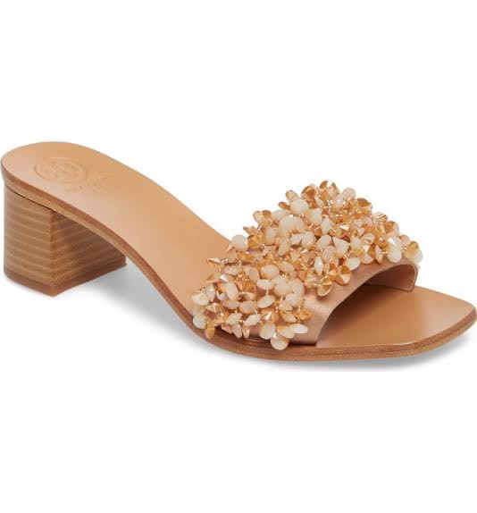 Tory Burch Logan Slides on Carousell