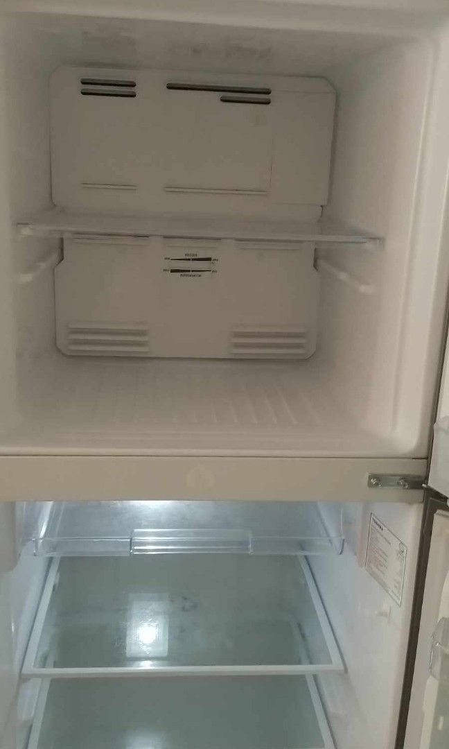 Toshiba refrigerator 9cu. Ft., TV & Home Appliances, Kitchen Appliances ...