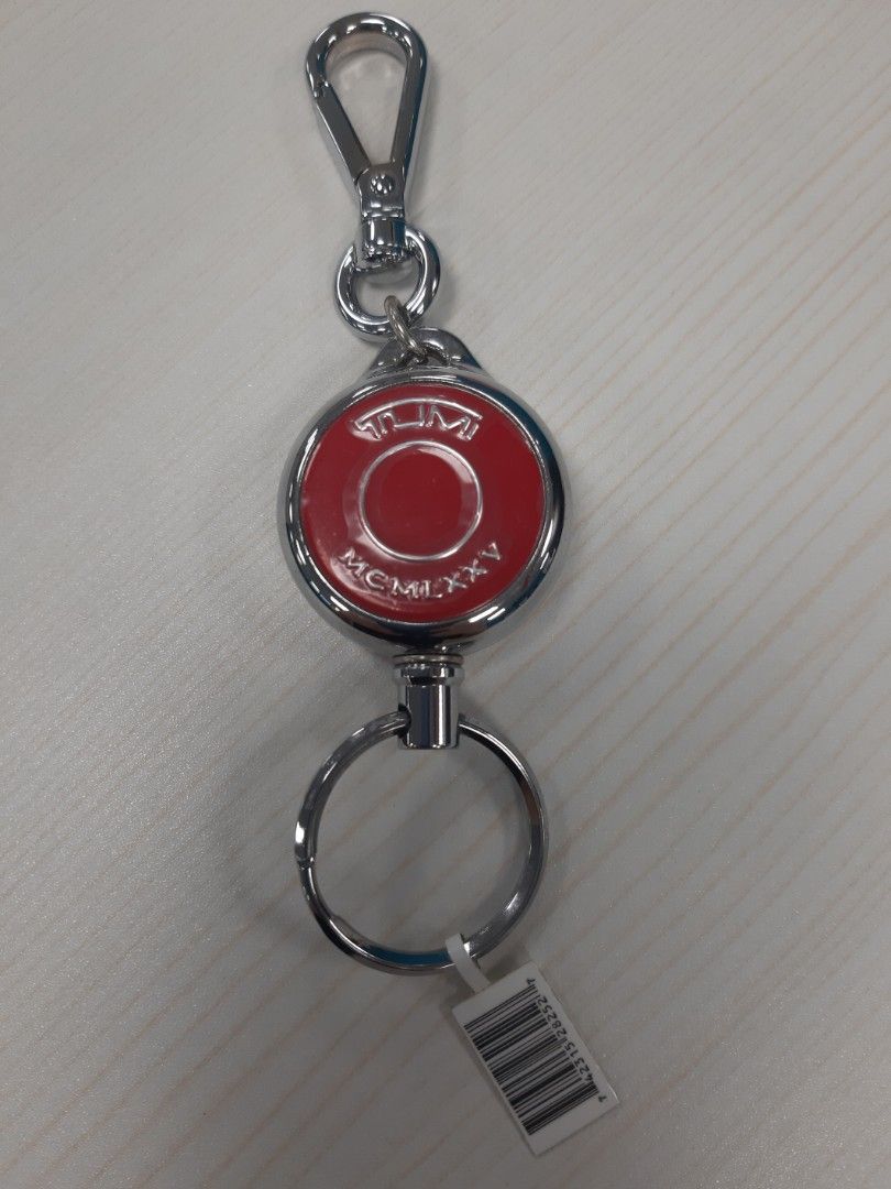 TUMI Retractable Key Fob, Luxury, Accessories on Carousell