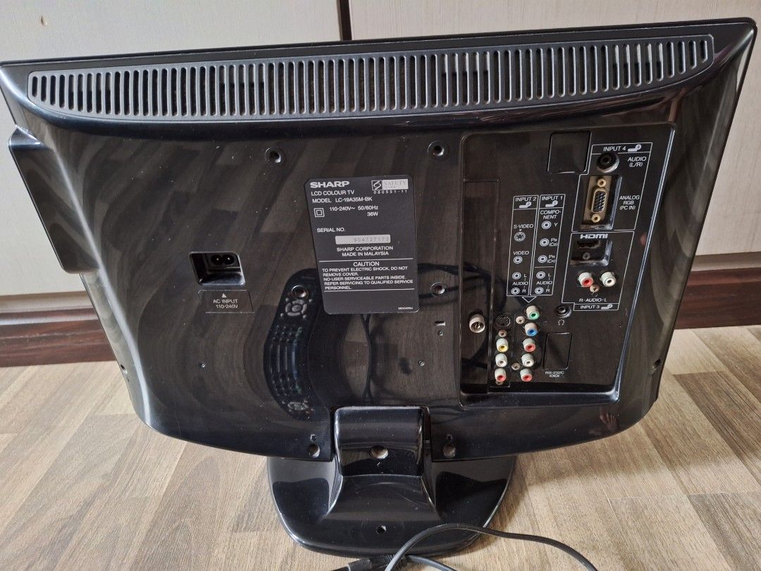 TV Sharp 19 inch, TV & Home Appliances, TV & Entertainment, TV on Carousell