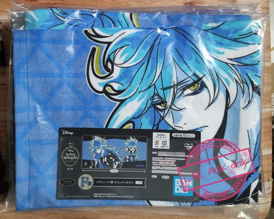 Twisted Wonderland Towel merch (SOLD PER PC), Hobbies & Toys ...