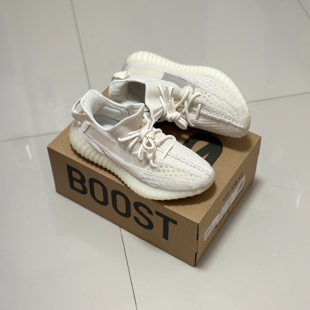 [US7.5 & US6.5] Yeezy 350 V2 Bone 2023 on Carousell