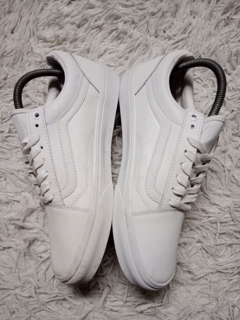 VANS OLD SKOOL PURE WHITE on Carousell