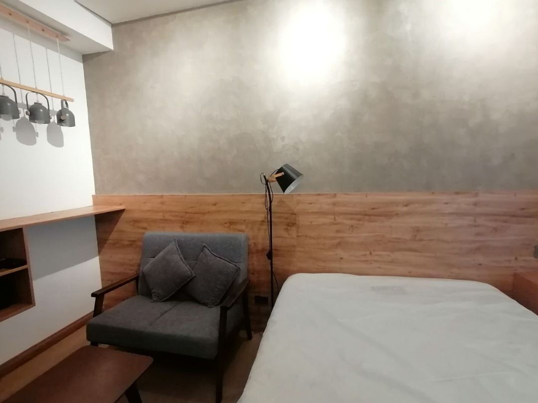 Quezon City Studio Condo for RENT near MRT GMA Kamuning Victoria Sports ...