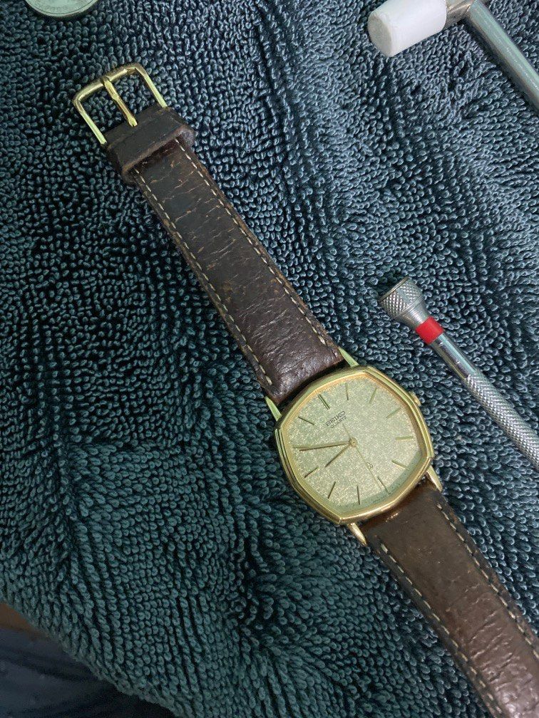 Vintage Seiko Quartz Octagon Dress Nov 1981, Men's Fashion, Watches ...