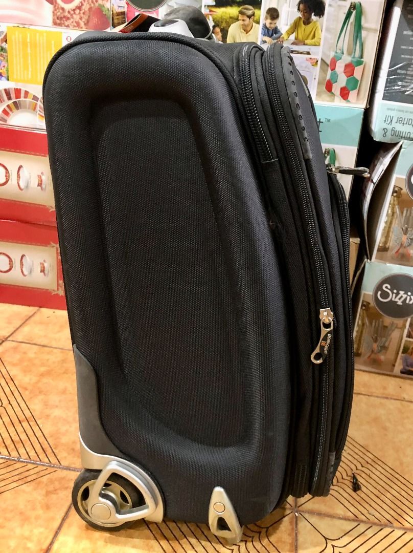 Voyager Luggage 2 Wheel New on Carousell