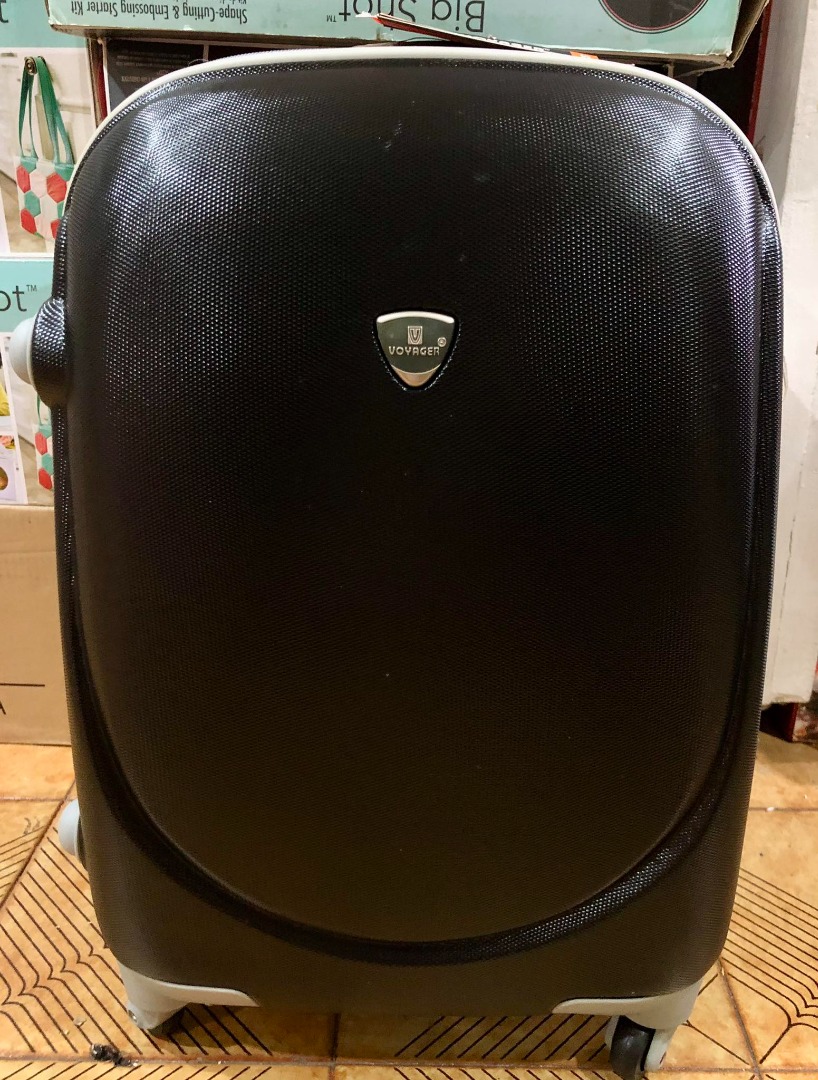 Voyager Luggage 4 Wheel new, Hobbies & Toys, Travel, Luggage on Carousell