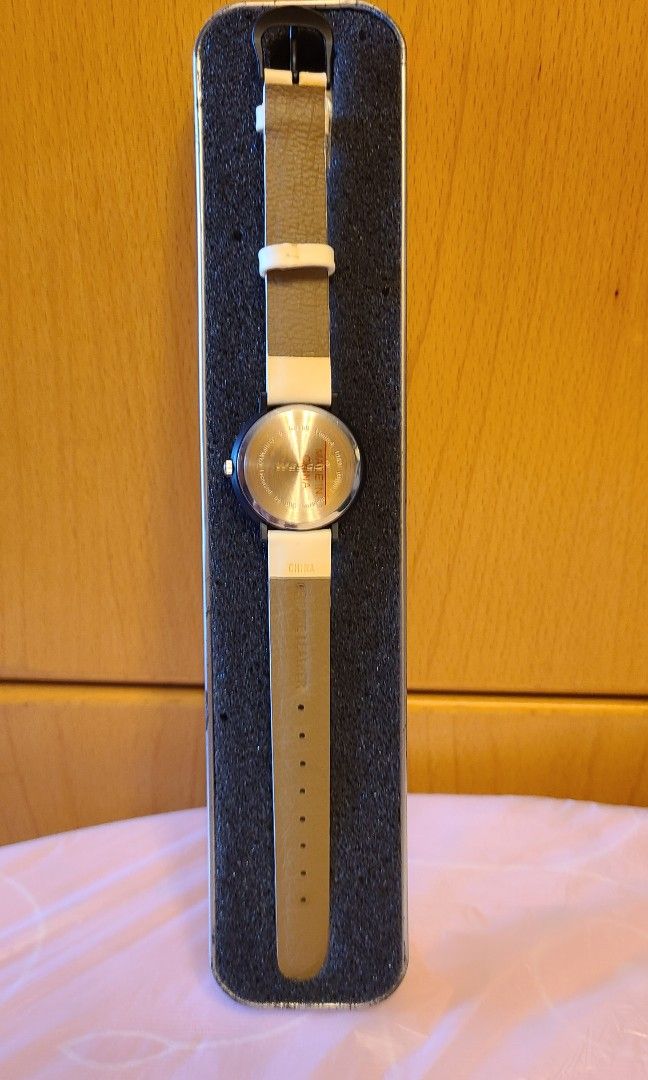 Wallace & Gromit watch 1989, 名牌, 手錶 - Carousell