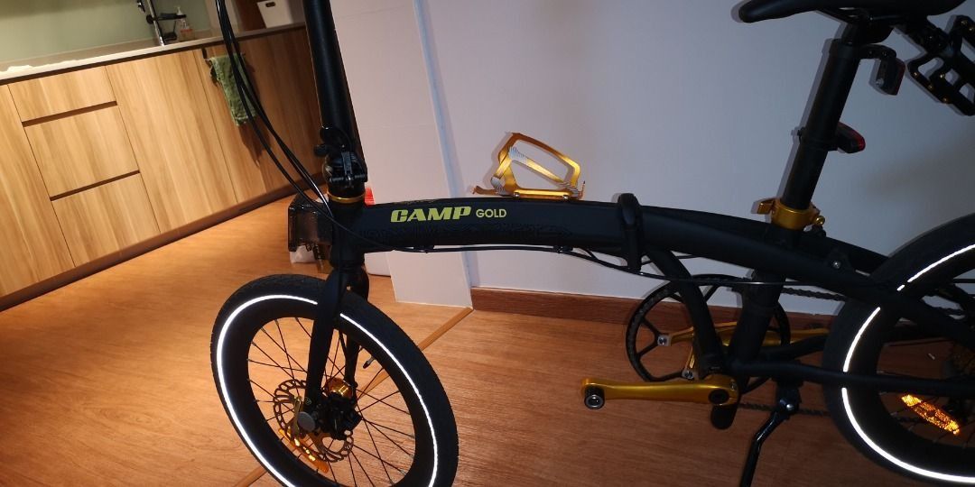 WTS Mobot Camp Gold Limited Edition, Sports Equipment, Bicycles & Parts ...