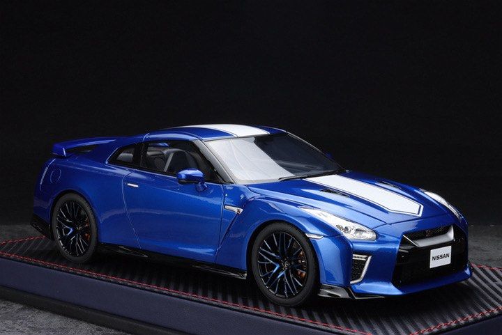 1/18 Make Up Nissan GTR R35 50th Anniversary - Blue, White, Silver ...
