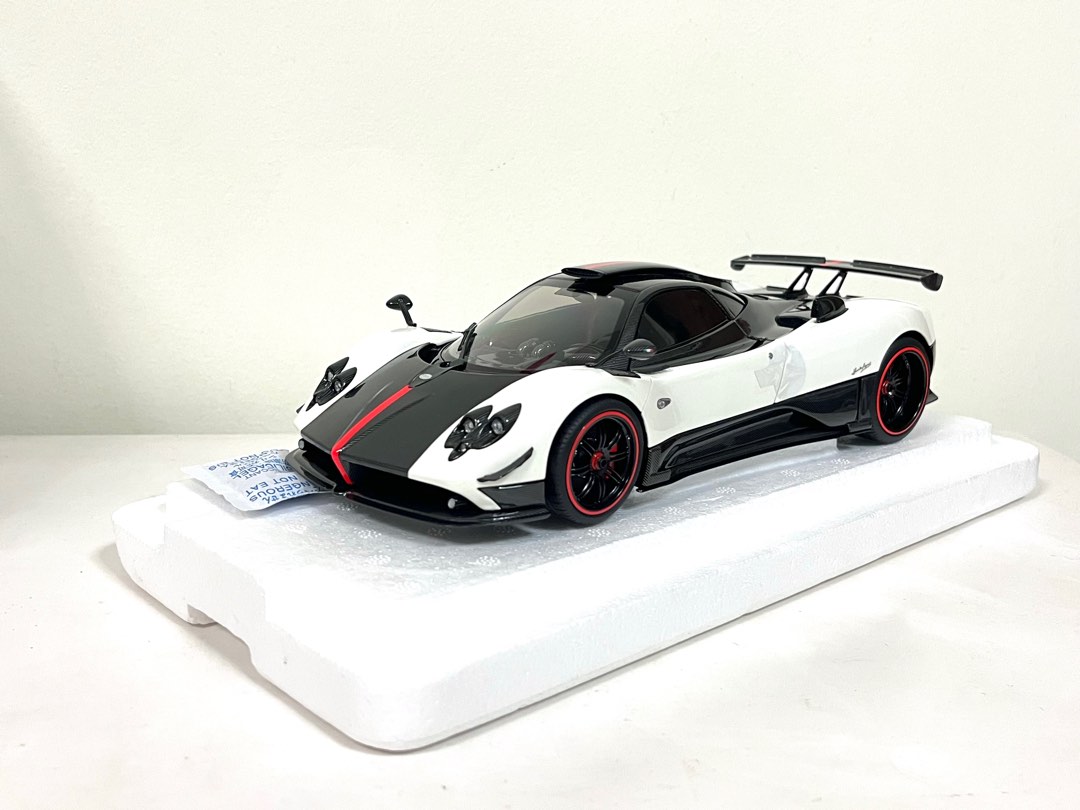 Almost Real Pagani Zonda Cinque 1/18 White, Hobbies & Toys, Toys ...