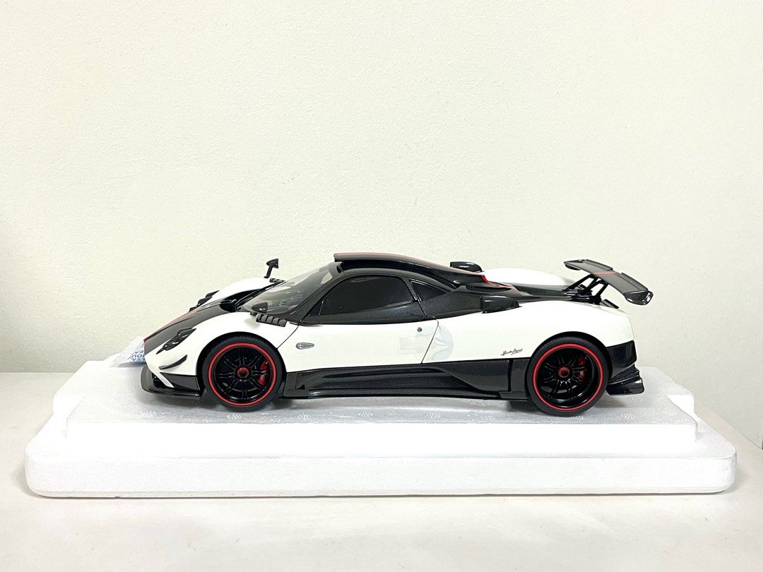 Almost Real Pagani Zonda Cinque 1/18 White, Hobbies & Toys, Toys ...