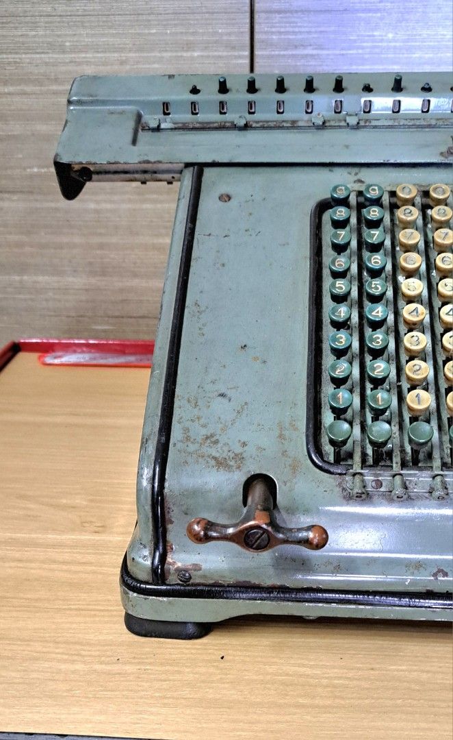 ANTIQUE VINTAGE FRIDEN MODEL H8 CALCULATOR, Hobbies & Toys, Memorabilia ...