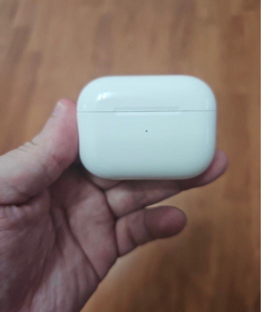 Apple Airpods Pro 2 Local set from istudio SG, Audio, Earphones on ...
